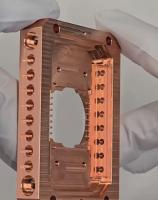 China High Precision ±0.01mm Oxygen-Free Copper RF Cooling Cavity with 5-Axis CNC Machining for Telecom Equipment for sale