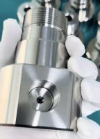 China Stainless Steel High-Pressure 3-Way Valve Block with Turn-Mill Composite Machining for sale