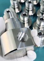 China Stainless Steel High-Pressure 3-Way Valve Block with Turn-Mill Composite Machining for sale