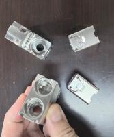 China Precision CNC Liquid Cooling Connector Valve Block in 6061 Aluminum Alloy with ±0.01 mm Tolerance and Hard Anodizing for sale
