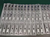 China 6061 Aluminum Alloy CNC Machined Heat Sink Bracket with ±0.01mm Tolerance and Anodized Surface Finish for sale