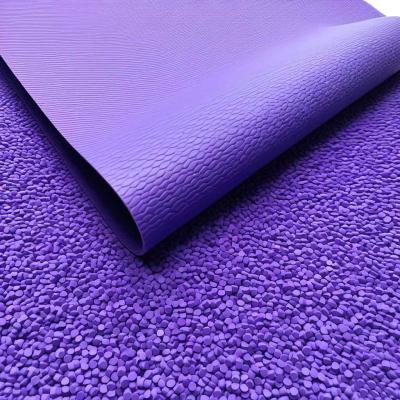 China EVA Purple Color Masterbatch for Foaming Products - Heat Resistant to 200°C with 7-8 Light Fastness Grade for sale