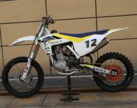 China Double Disc Brake Powerful engine Dirt bike 250cc for sale