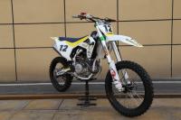 China Double Disc Brake Powerful engine Dirt bike 250cc for sale