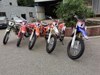 China 250cc 4 Stroke Racing Dirt Bike Women'S Enduro Motorcycle Fashionable for sale