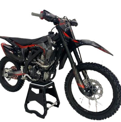 China Fashionable 4 Stroke Long Distance Enduro Motorcycles Multiple Color for sale