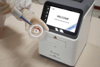 China CE Point Of Care Analyzer With Little Blood Sample / Analyzer For Lab And Clinic for sale
