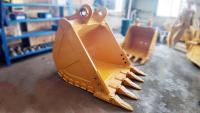 China Heavy Duty Q355B NM400 Reinforced Excavator Rock Bucket with Tiger Teeth for Mining for sale