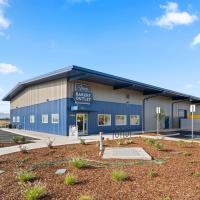 China Seismic Resistant Prefab Steel Structure Workshop with Clear Span Design for sale