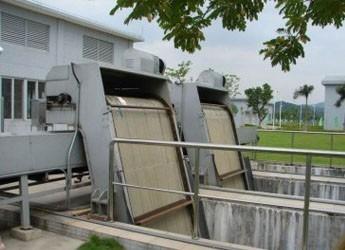 China High Head Water Turbine Generator 450-1000 Rpm 120M To 200M Water Head for Maximum Power Output for sale
