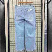 China OEM ODM Women's Wide Leg Denim Jeans High Rise Distressed Trousers With Contemporary Oversized Silhouette for sale