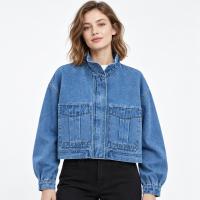 China Women's Oversized Light Wash Denim Jacket – Relaxed Vintage Streetwear Morden, Urban Style for Wholesale and Support OEM / ODM, Private Labeling. for sale