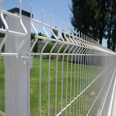 China Hot dipped Galvanized Pvc Coated Curvy 3d 4.5mm Welded Wire Mesh Fencing for sale