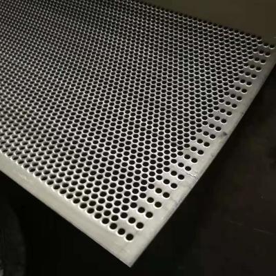 China Diamond Decorative Expanded Metal Panels For Fencing PE PVC Coated for sale