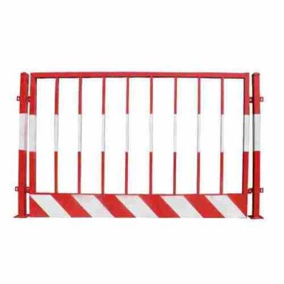 China 48mm O.D Metal Heavy Duty OEM ODM Steel Barricades Crowd Control 1.5mm Temporary Pedestrian Barriers for sale