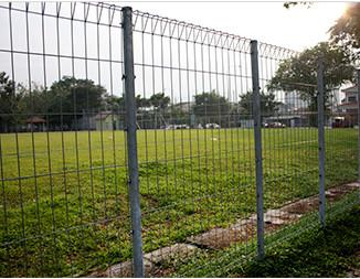 China Galvanized Roll-Top Welded Wire Mesh Metal Security Fence  BRC welded mesh fencing panels for sale