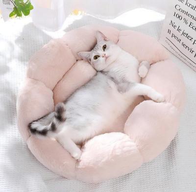 China Soft Wool Cat Bed Cozy Fluffy Pet Furniture with Removable Washable Cover 50x40cm for sale