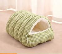 China Soft Wool Enclosed Cat Bed with Plush Lining Removable Washable Checkered Pet Furniture 50x40x35 cm for sale