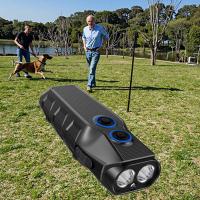China Rechargeable Ultrasonic Bark Deterrent Dog Training Device IP67 Waterproof Eco-Friendly Plastic 20h Battery for sale