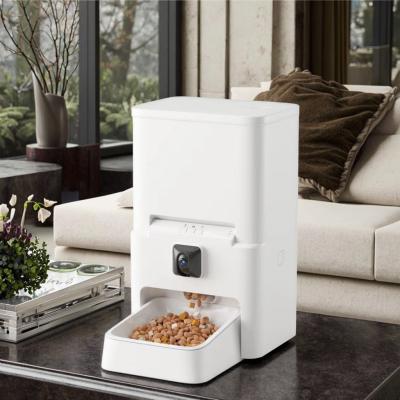 China Smart Pet Feeder Camera 6L Capacity Eco-Friendly Plastic Automatic Timed Dispenser for Dogs Cats Tuya App Control 110-240V for sale