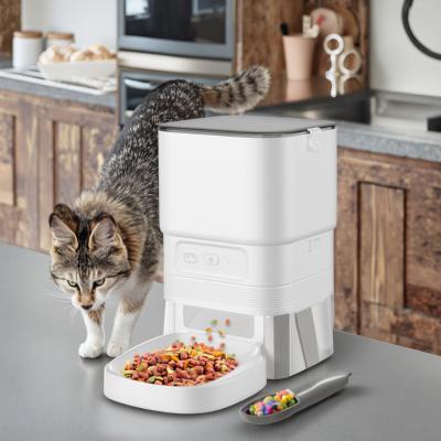 China 4L WiFi Automatic Pet Feeder with Timer App Control for Cats Dogs Battery Power for sale