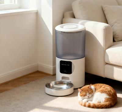 China Smart Automatic Pet Food Dispenser Stainless Steel Eco Friendly Timed Feeder for Cats Dogs 5L Capacity for sale