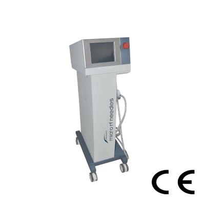 China Microneedle Rf Skin Tightening Fractional Laser Machine For Face Lifting / Wrinkle Removal for sale