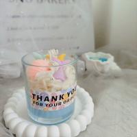China Beauty Cake Shape Candle Peach Luxury Pomegranate Cranberry Scented Candle for sale