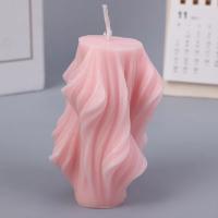 China 6oz Cake Shaped Candle Of Rosemary Moss Honeysuckle For Living Room for sale