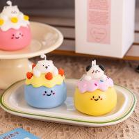 China Cake Shape Floral Scented Candle Lavender Jasmine Tulip 30 Hours Long Burning Time 6 Oz for sale