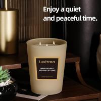 China Soy Wax Luxury Vanilla Scented Candle For Home Decor‌ 13 Oz Essential Oils for sale