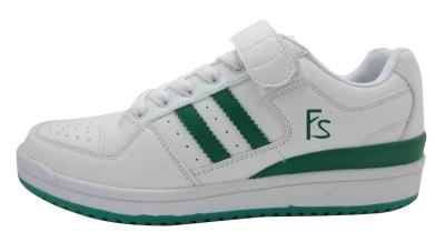 China Men PU Skateboard Shoes Lace Up Rubber Outsole Size 40-45 Durable Low Top for sale