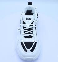 China Women's Custom Sneakers for Outdoor Daily Wear Light Weight Anti-Slippery Cushioning Insole Size 35-41 for sale