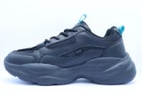 China Women's Custom Sneakers for Outdoor Daily Wear Light Weight Anti-Slippery Cushioning Insole Size 35-41 for sale