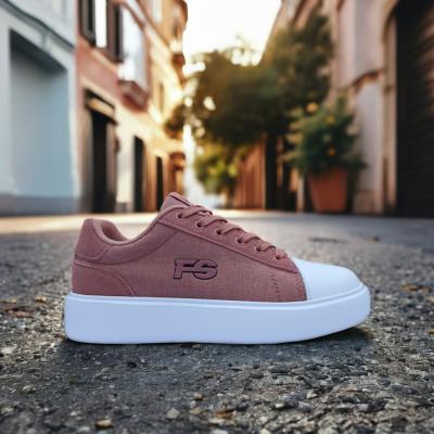 China Women Canvas Shoes Anti Slip Lightweight Hard Wearing Spring Autumn Size 35 41 for sale