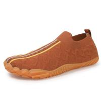China Men Women Wading Shoes Fly Knit Rubber Outsole Lightweight Barefoot Fishing Shoes Euro Size 36 46 for sale