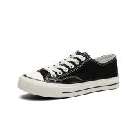 China Triple Vulcanized Canvas Shoes EU35-40 Women Low Top Breathable Casual Sneakers for sale