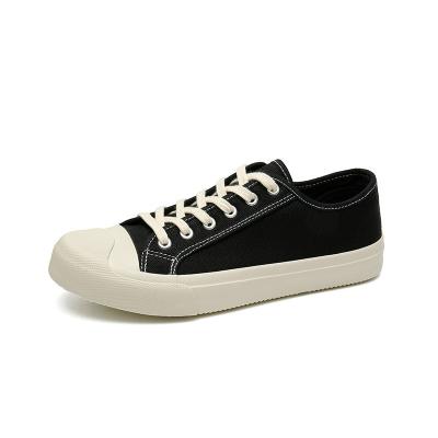 China Milky White Breathable Canvas Shoes Men Casual Low Top Triple Vulcanized Rubber Sole EU 39-44 for sale