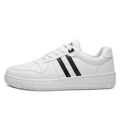 China Men's PVC Injection Casual Sneakers White Black Custom EU 39-44 EVA Sole Spring Autumn Winter for sale