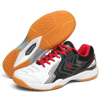 China Custom Anti-Slip Tennis Badminton Shoes Size 36-47 Breathable Mesh Microfiber Upper for sale