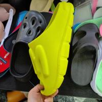 China Custom EVA Slippers with pumkim color for sale