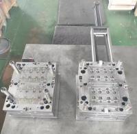 China Mold Of Flip Top Cap 28mm Diamter Side Gate In Semi Hot Runner for sale