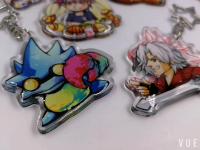 China Custom manufacture made cartoon acrylic transparent epoxy charm resin keychain with laser glitters for sale