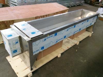 China Heat Automatically 4m Farm Animal Water Trough Cattle Drinking Tub for sale
