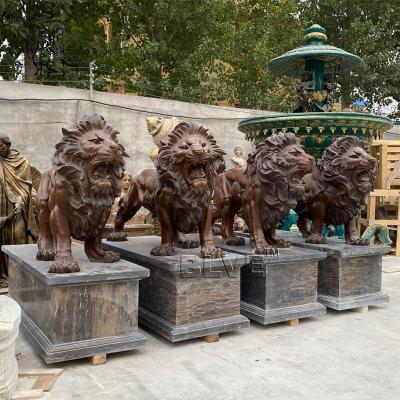 China Brass Bronze Roaring Lion Statue Life Size Metal Animal Sculpture Garden Outdoor Spot Goods for sale