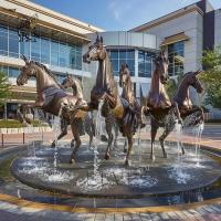 China Bronze Horse Fountain Sculpture Copper Garden Animal Waterscape Statue Large Metal Outdoor Decoration Custom for sale