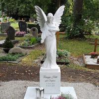 China Life Size Cemetery Angel Statues Monument White Marble Sculpture Custom Outdoor for sale