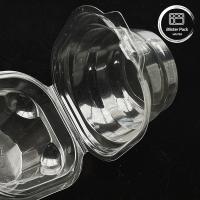 China Transparent Hinged Clamshell Disposable Plastic Food Containers Single Cupcake Holders for sale