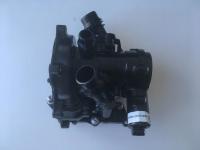 China 100% Testing Genuine Magotan 06L121111H 06L 121 111 H 06L121111F Thermostat / Water Pump for sale
