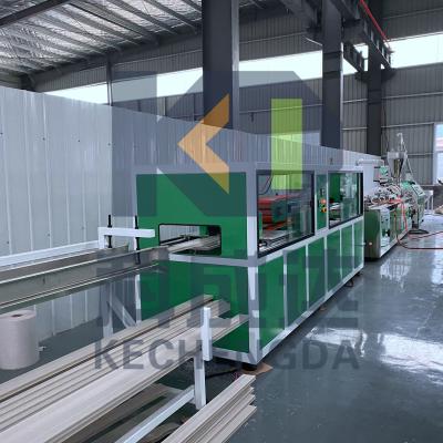 China 160 - 240kg/H PVC Profile Extruder Upvc Door And Window Making Machine Machinery for sale